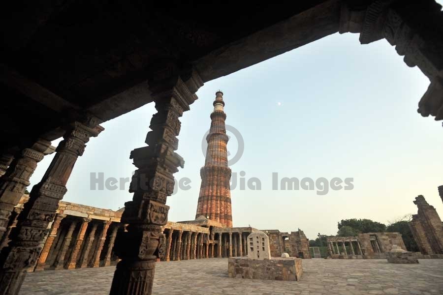 Photos of Qutb Complex 32529 | Images of Qutb Complex 32529 | Qutb ...