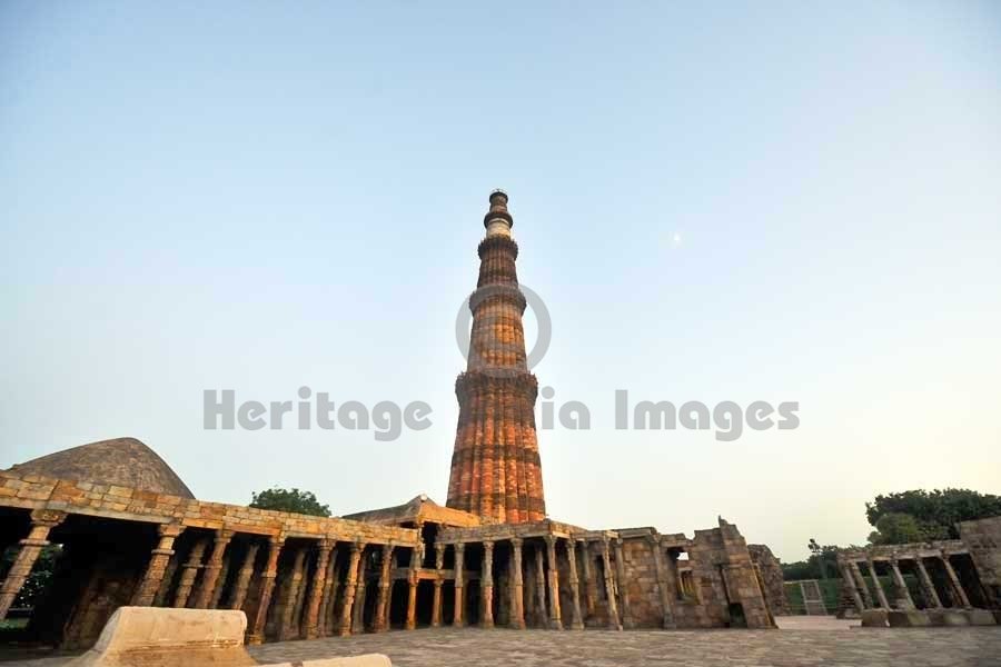 Photos of Qutb Complex 32530 | Images of Qutb Complex 32530 | Qutb ...